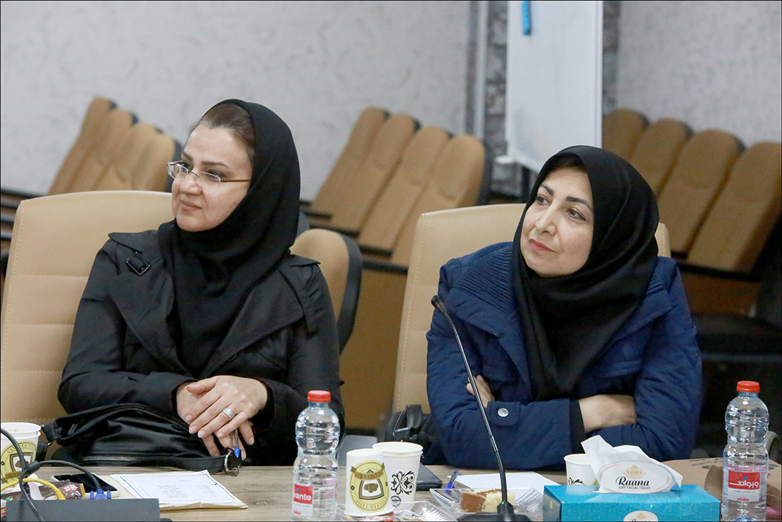 برگزاری نشست پرسش و پاسخ مشاور وزیر نفت در امور زنان و خانواده در